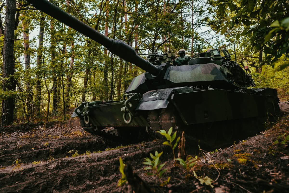 Polska z kolejną dostawą 38 czołgów Abrams – już 200 w kraju Echo ...